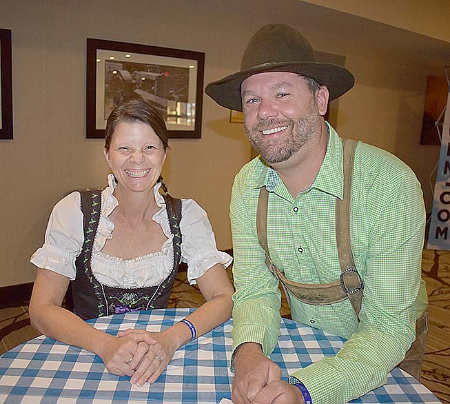 Oktoberfest overcomes keg kerfuffle | News, Sports, Jobs - The Journal